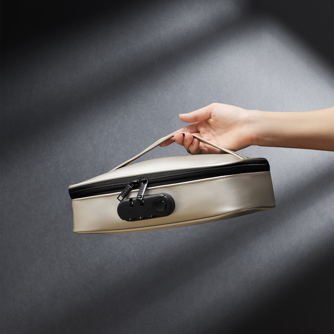 DISCREET BOX LUXURY GOLD - Diskret levering